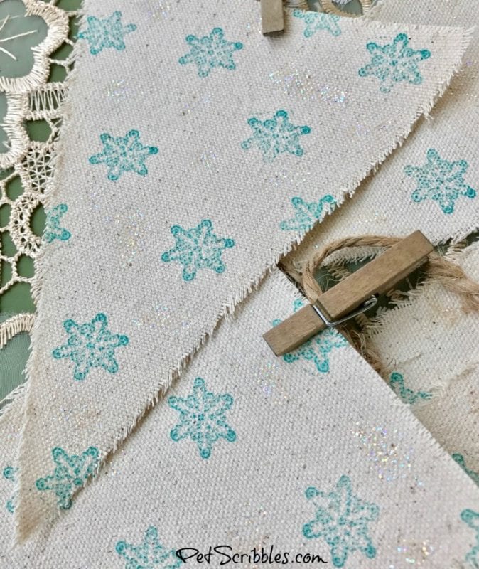 DIY Sparkling Stamped Snowflake Banner - Garden Sanity by Pet Scribbles
